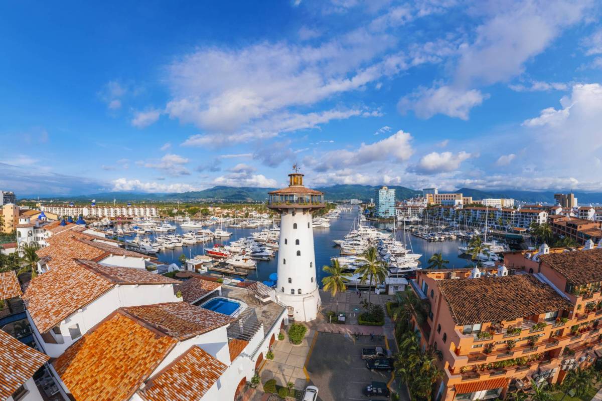 Fiestas Patrias en Puerto Vallarta: Cultura, música y playa en un solo ...